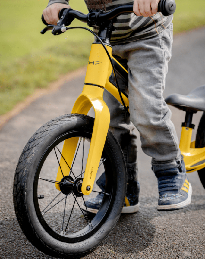 AIRO 12" & 14" | Award-Winning Balance Bikes for Kids | Hornit – Hornit UK